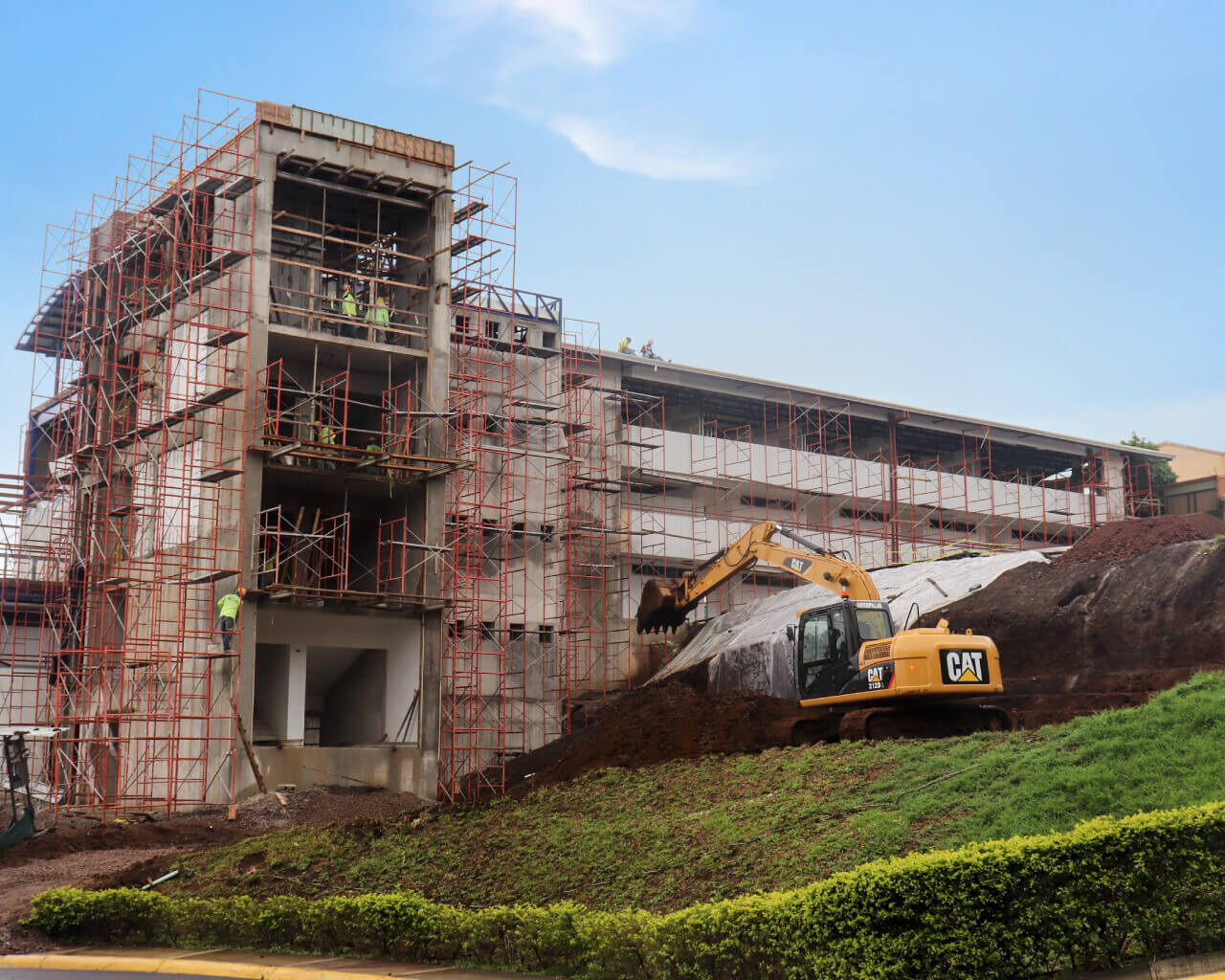 ¿Qué se esconde en los nuevos edificios de Heredia y San Pedro ...